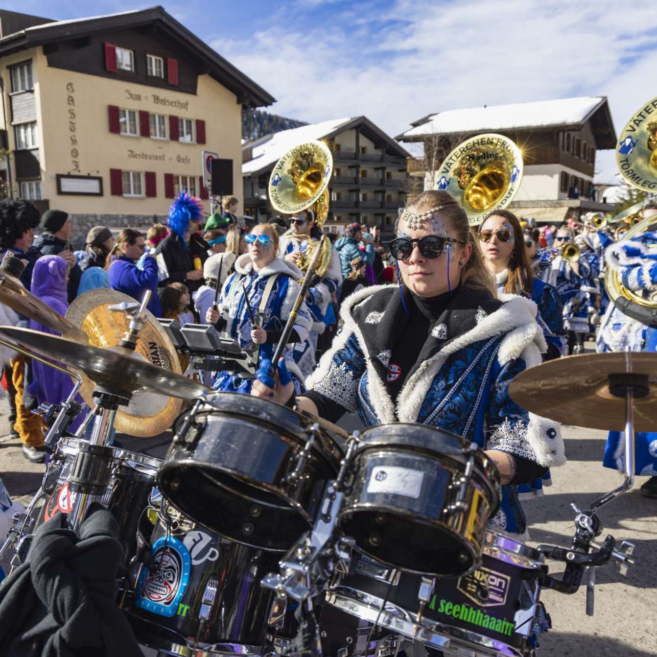 Fasnacht in Liechtenstein - Parades, masked balls & Guggenmusik ...